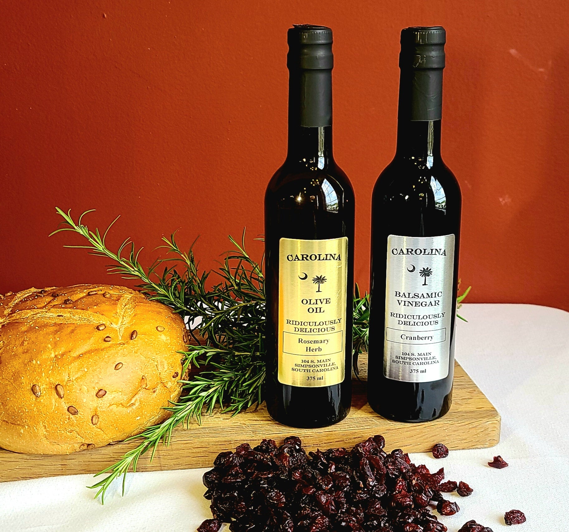 Rosemary Olive Oil and Cranberry Balsamic Vinegar | Carolina Olive Oil